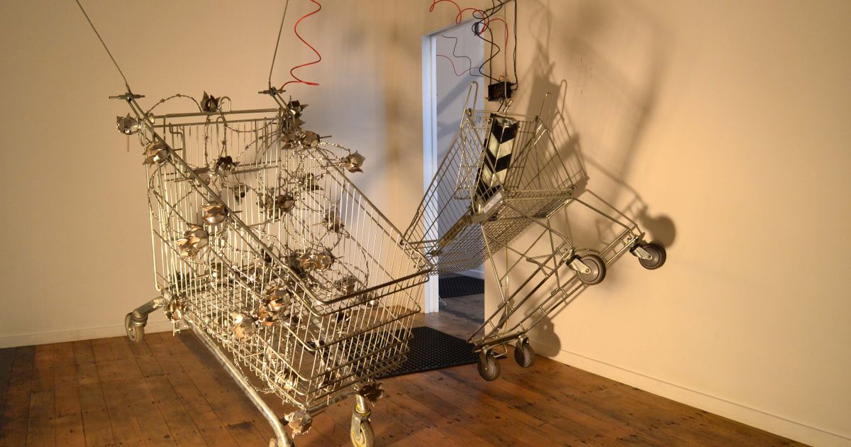 Attachment Drawing: Interface